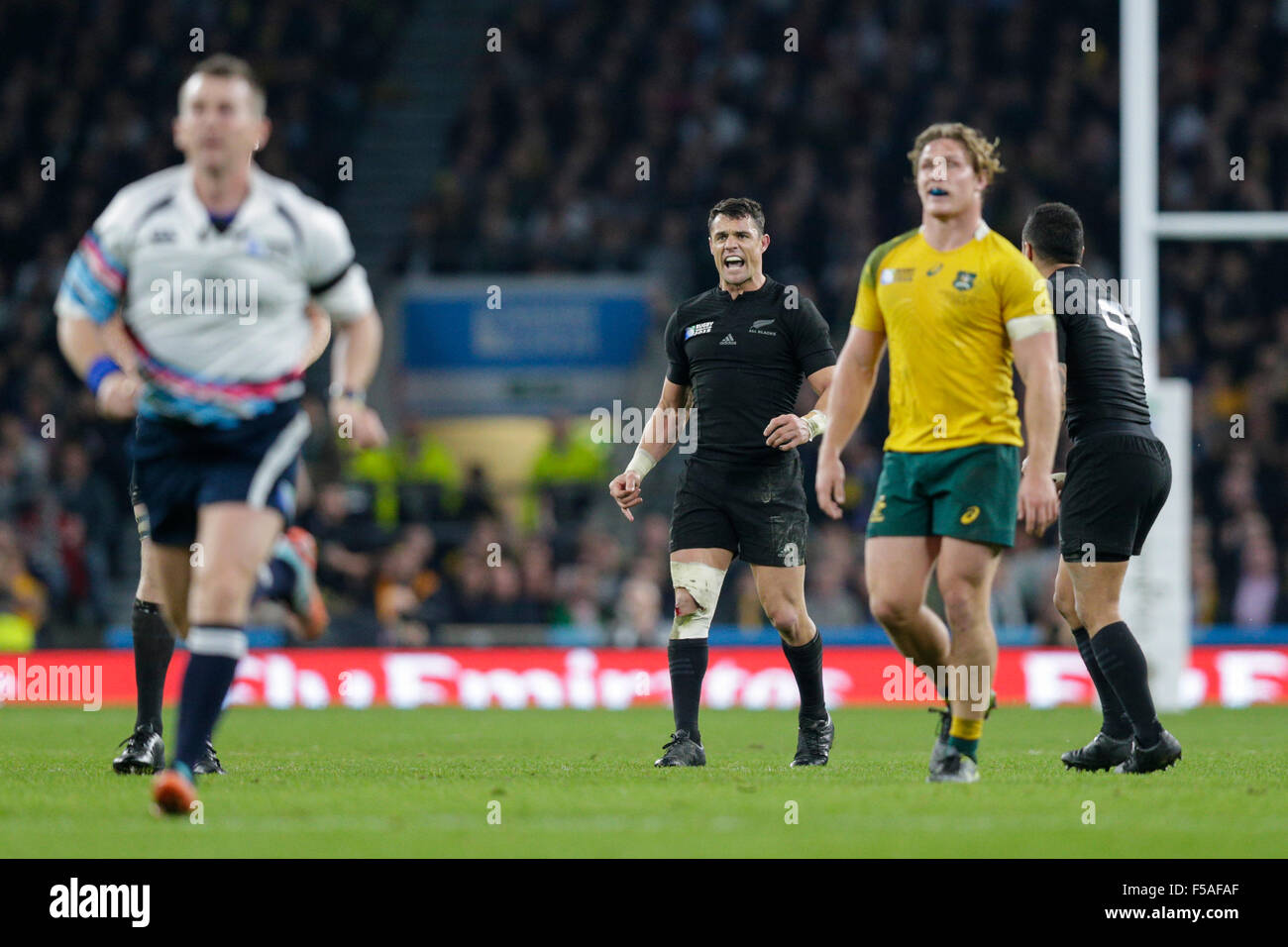 Twickenham, London, UK. 31st Oct, 2015. Rugby World Cup Final. New ...