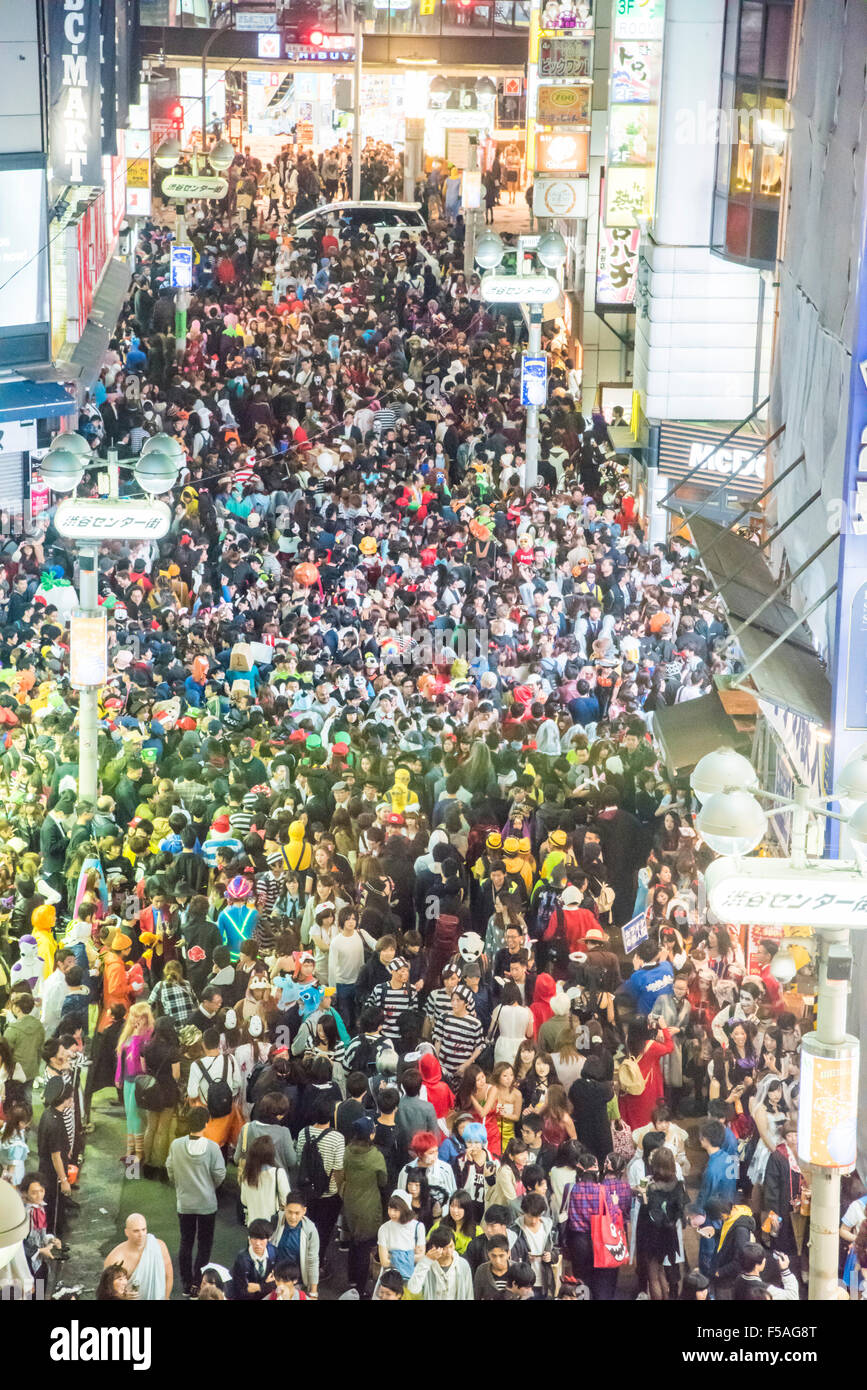 Halloween Shibuya 2015,Shibuya-Ku,Tokyo,Japan. Crowded general view of ...