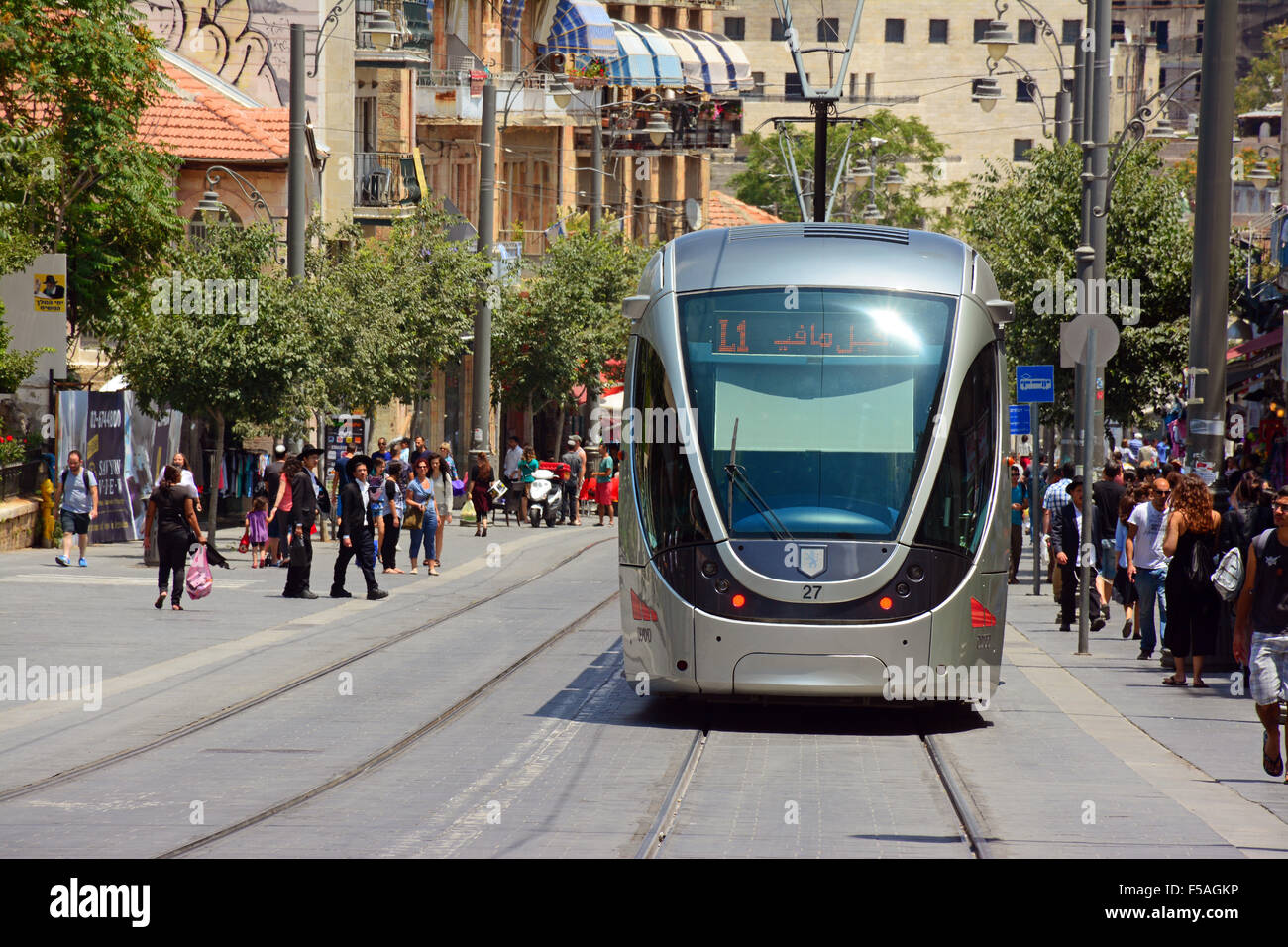 Light train in Jerusalem, Israel Stock Photo - Alamy