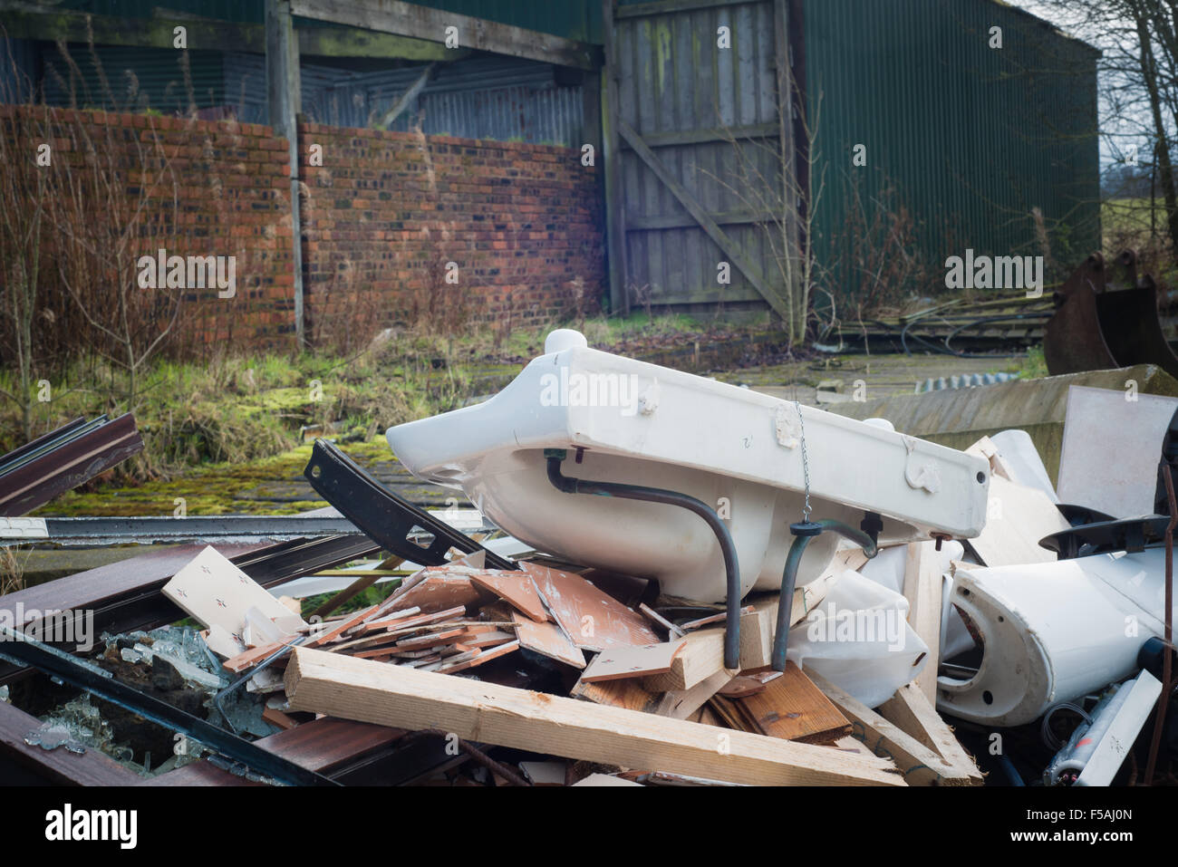 Pile of rubbish hi-res stock photography and images - Alamy
