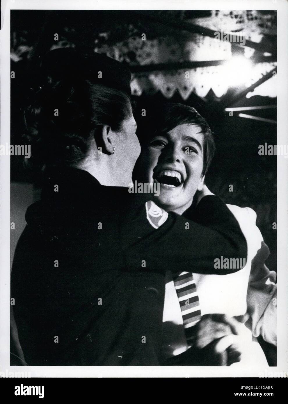 1968 - Joanna Woodman is kissed by the Israeli hostess Miss Sarah ...