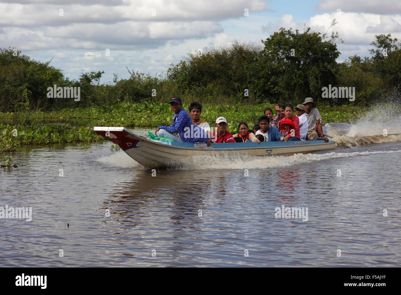 Eleven boat hi-res stock photography and images - Alamy