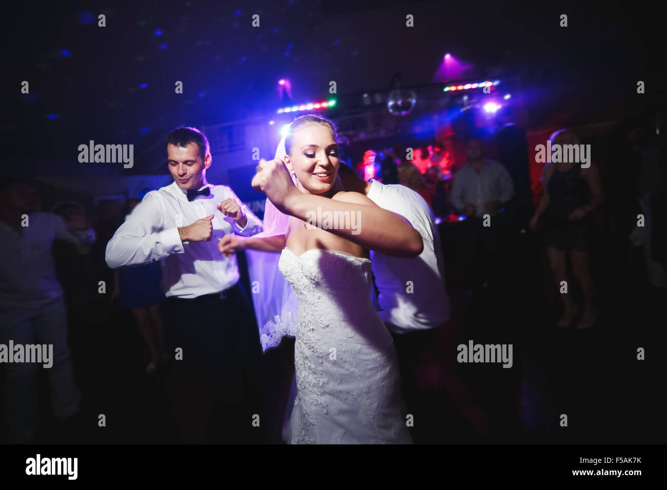 beautiful bride and groom dancing Stock Photo - Alamy