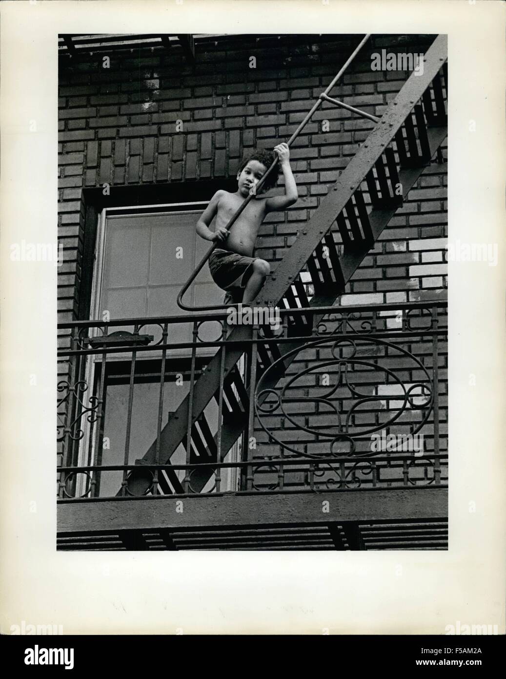 1968 - South Bronx kid child poor on stairs © Keystone Pictures USA ...