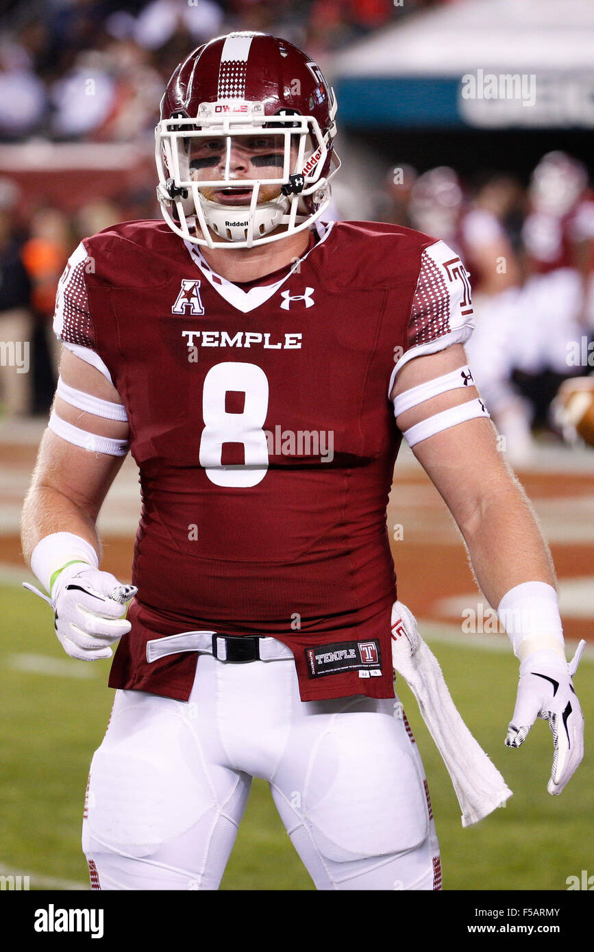 Philadelphia, Pennsylvania, USA. 31st Oct, 2015. Temple Owls linebacker ...