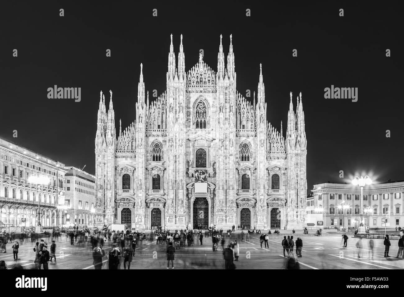 Church milan italy religion Black and White Stock Photos & Images - Alamy