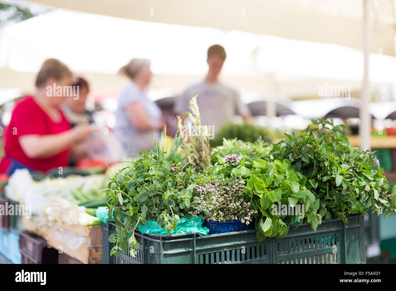Farmers' market stall Stock Photo - Alamy