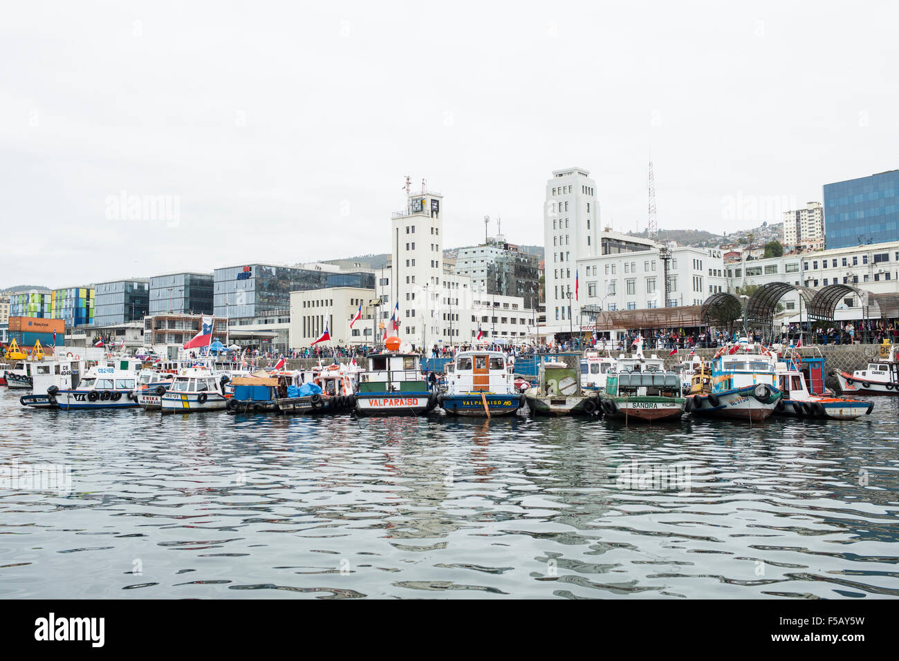 Boat harbor, Valparaiso, Chile Stock Photo - Alamy