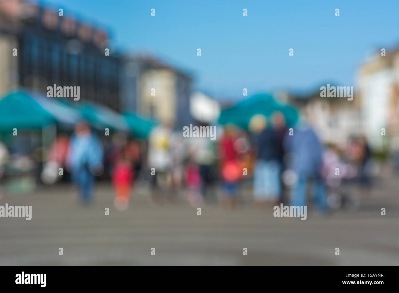 Figures out of focus hi-res stock photography and images - Alamy