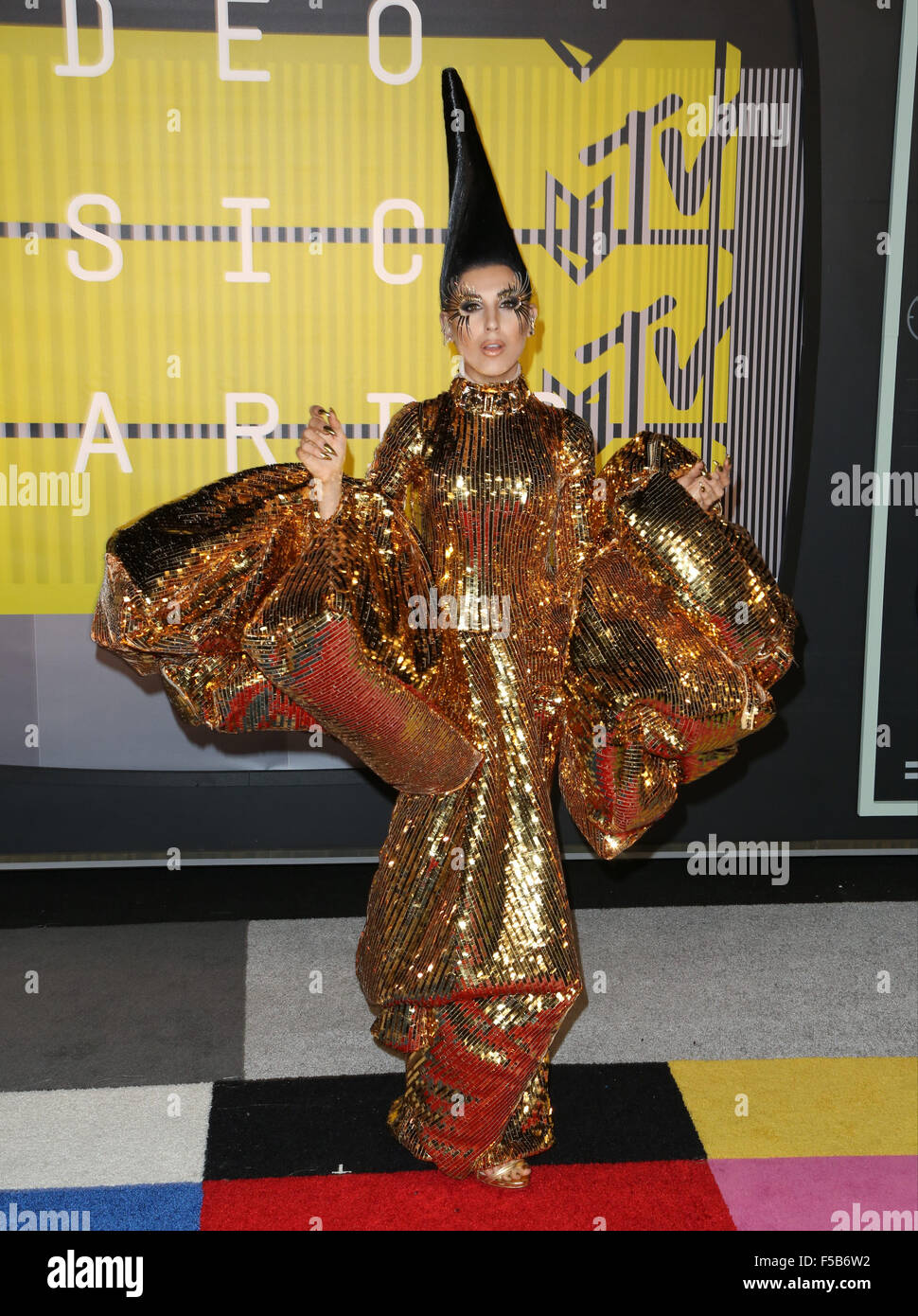 Celebrities attend 2015 MTV Video Music Awards at Microsoft Theater ...