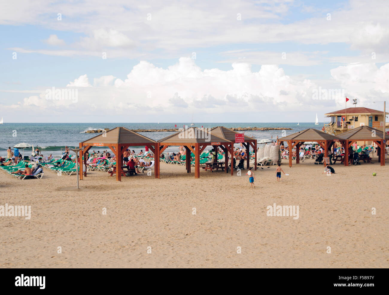 Gordon beach hi-res stock photography and images - Alamy