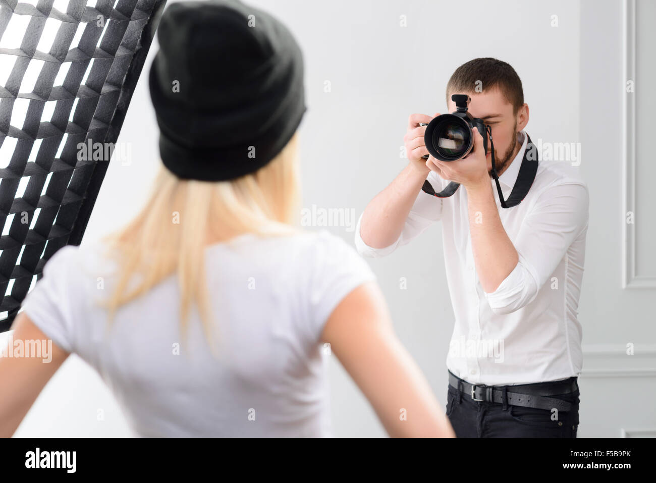 Cameraman backstage hi-res stock photography and images - Alamy