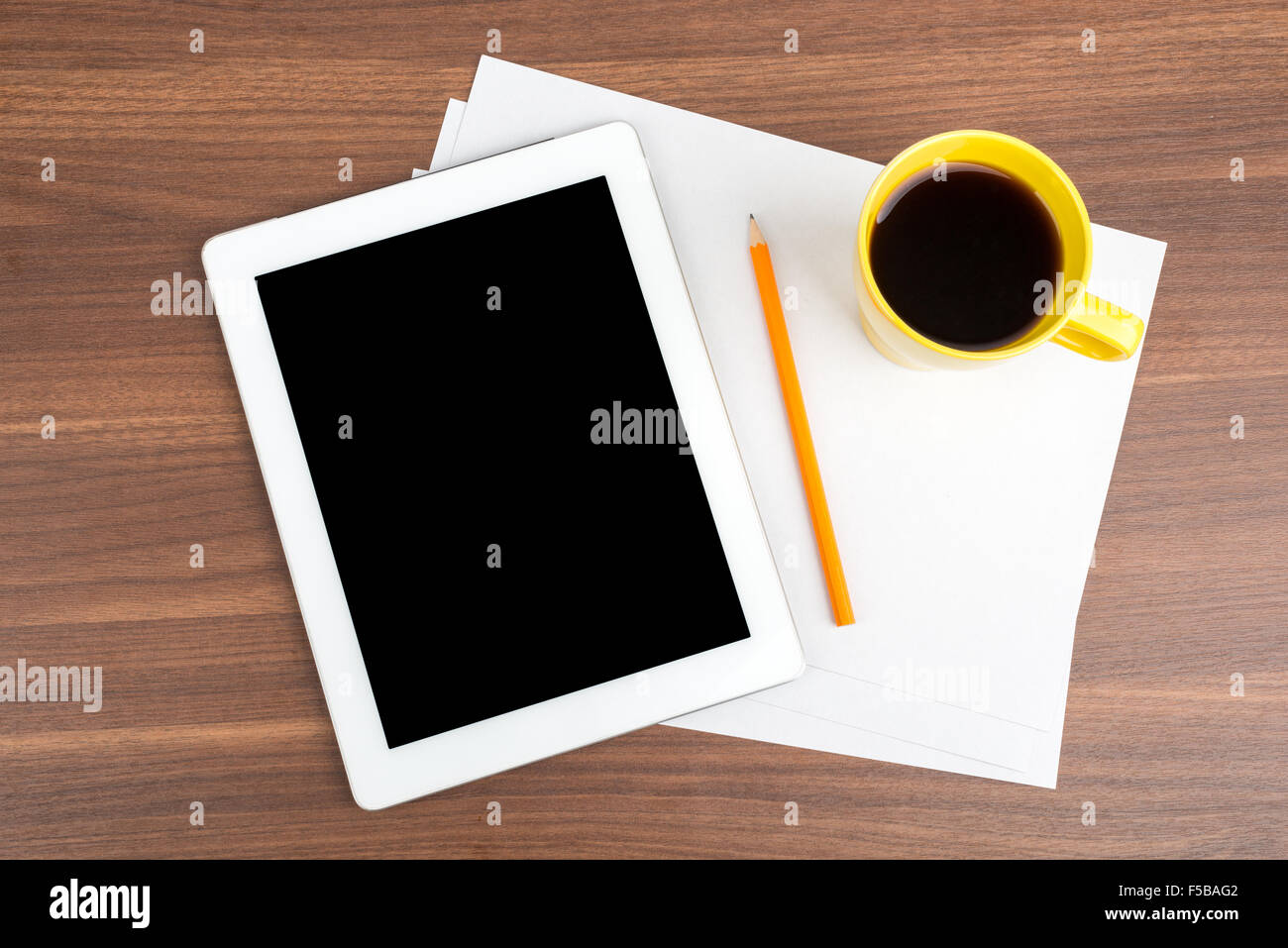 Clean screen paper hi-res stock photography and images - Alamy