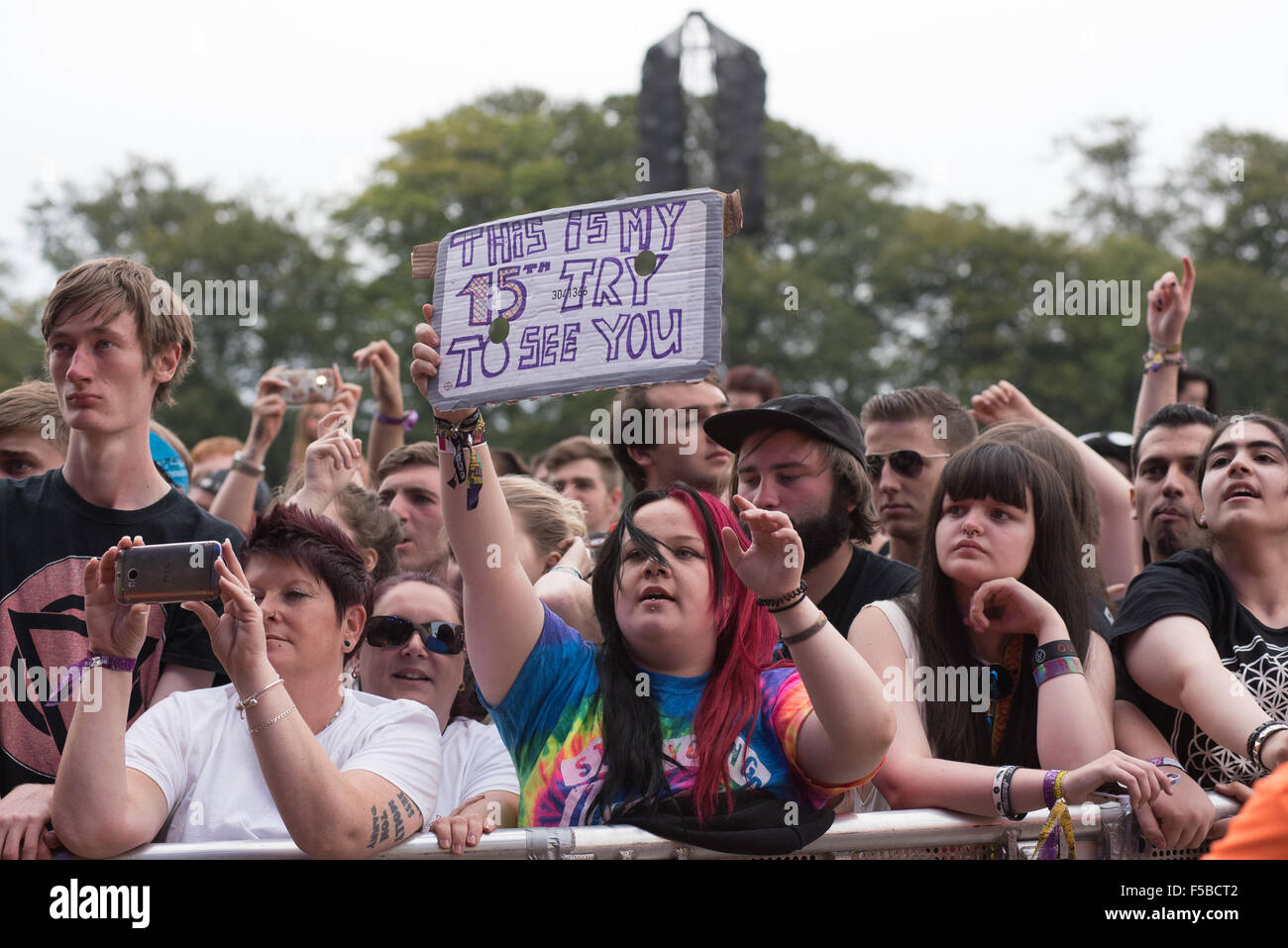 Performances Day 3 Leeds Festival 2015 Featuring: Pierce the Veil Where ...