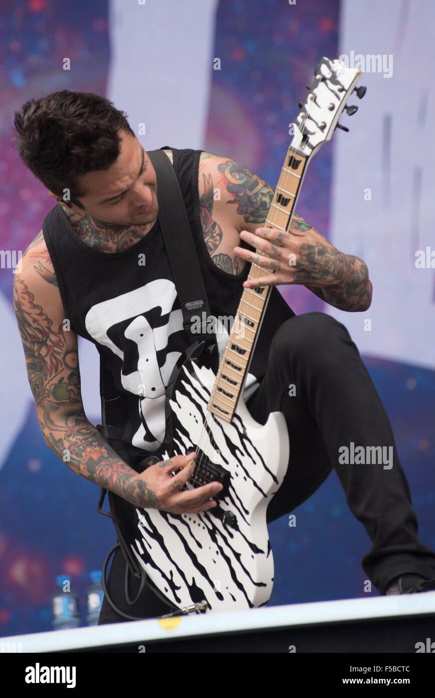 Performances Day 3 Leeds Festival 2015 Featuring: Pierce the Veil Where ...
