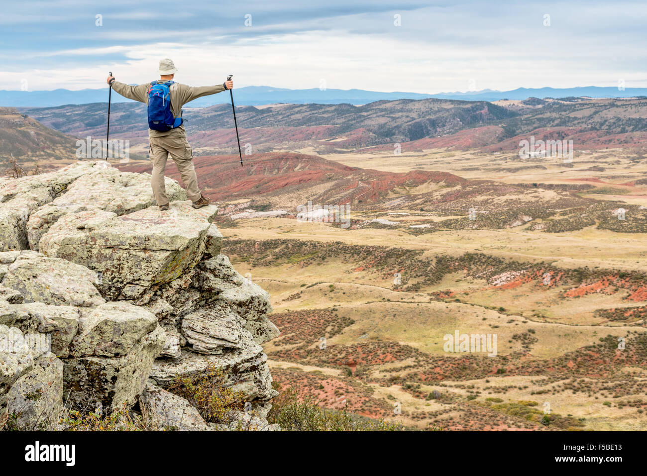 Cliff top trail hi-res stock photography and images - Alamy