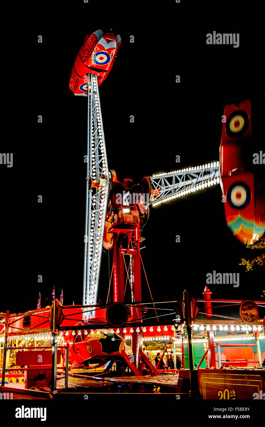 Dive bomber ride hi-res stock photography and images - Alamy