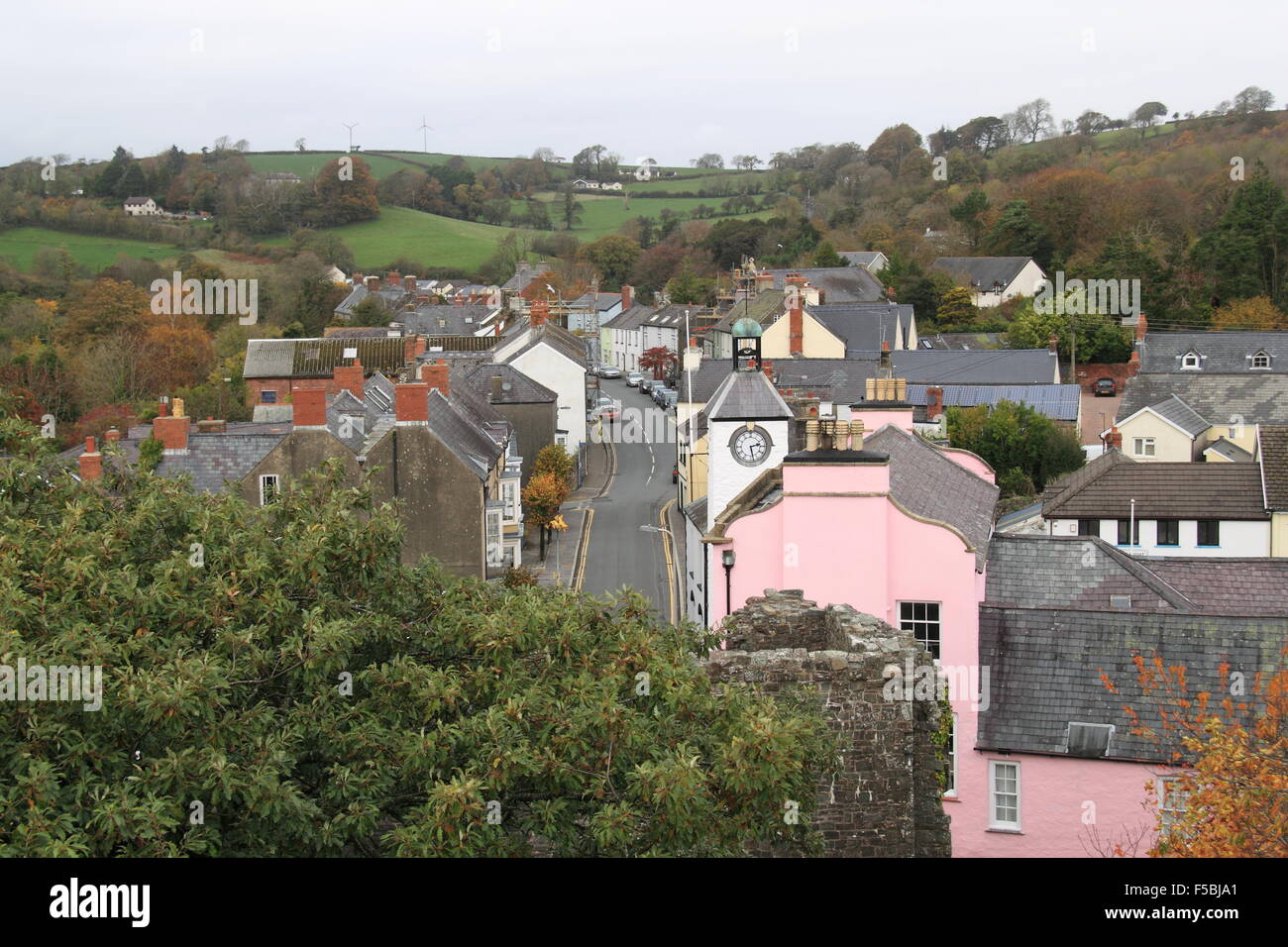 Laugharne town hi-res stock photography and images - Alamy