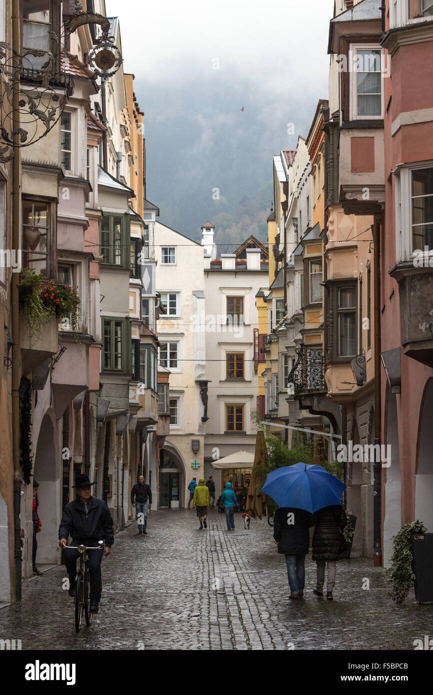 Lauben hi-res stock photography and images - Alamy