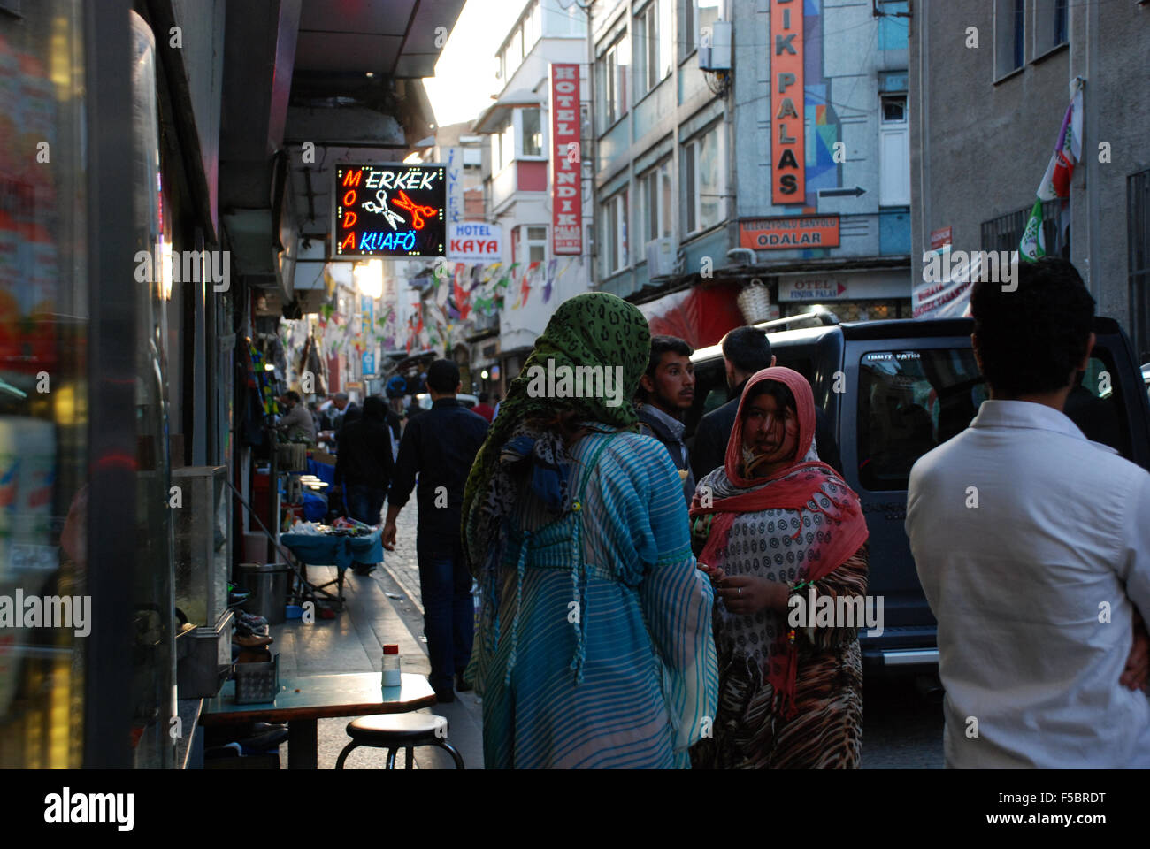 Street life in Istanbul, neighborhood of Romanian immigrants Stock ...