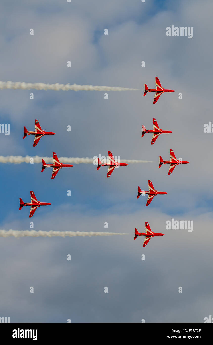 Spitfire formation hi-res stock photography and images - Alamy