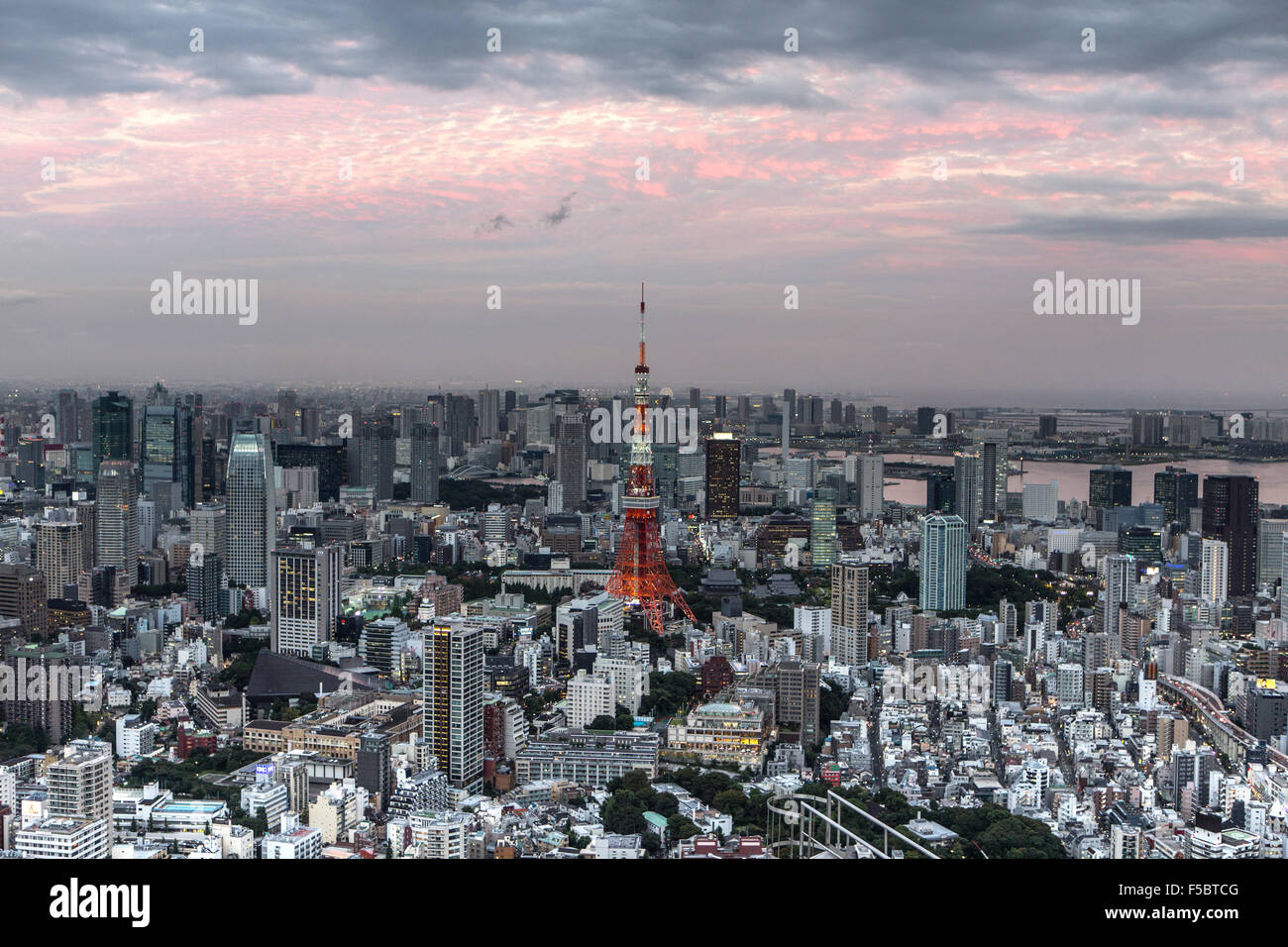 Japan architecture modern hi-res stock photography and images - Alamy