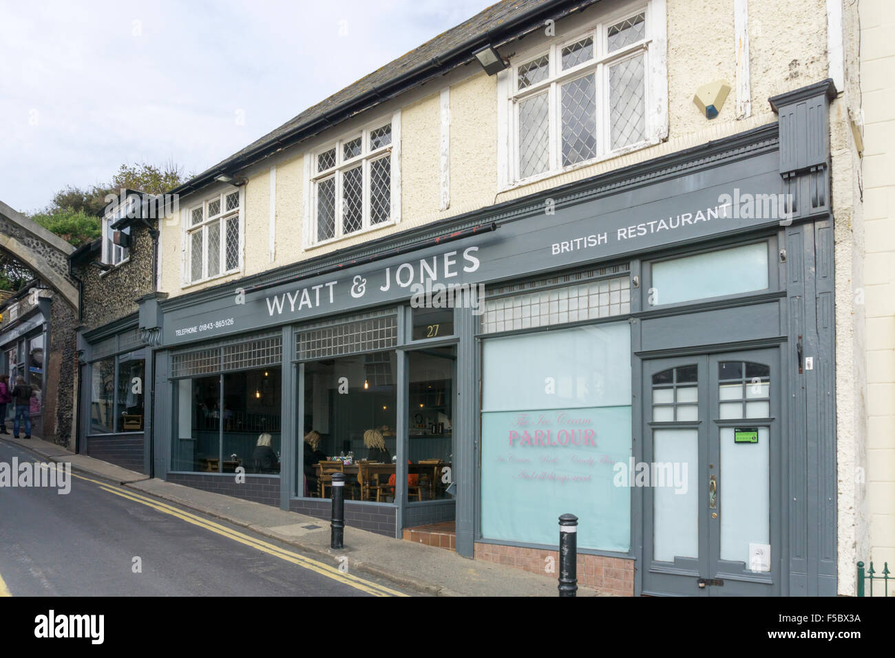 Wyatt & Jones British Restaurant in Broadstairs, Kent Stock Photo - Alamy