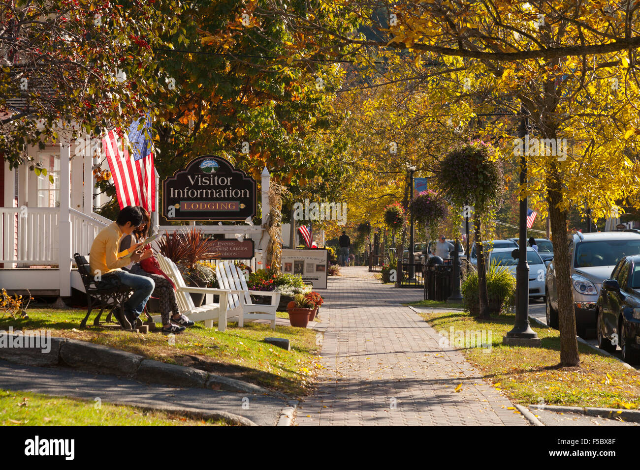 Main Street America Usa New England High Resolution Stock Photography ...