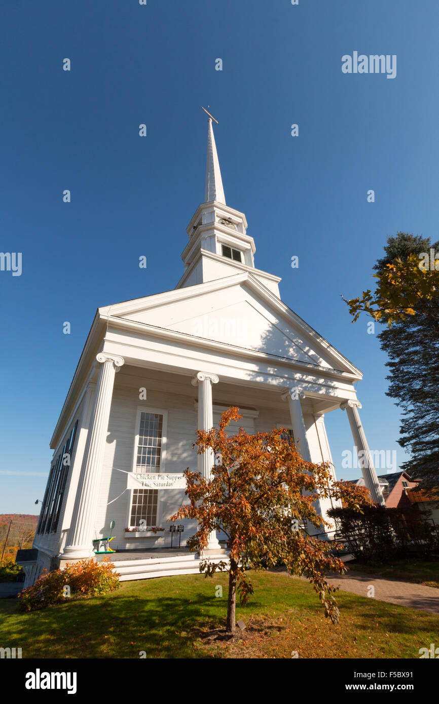 Stowe Community Church in autumn, Stowe, Vermont VT, New England USA ...