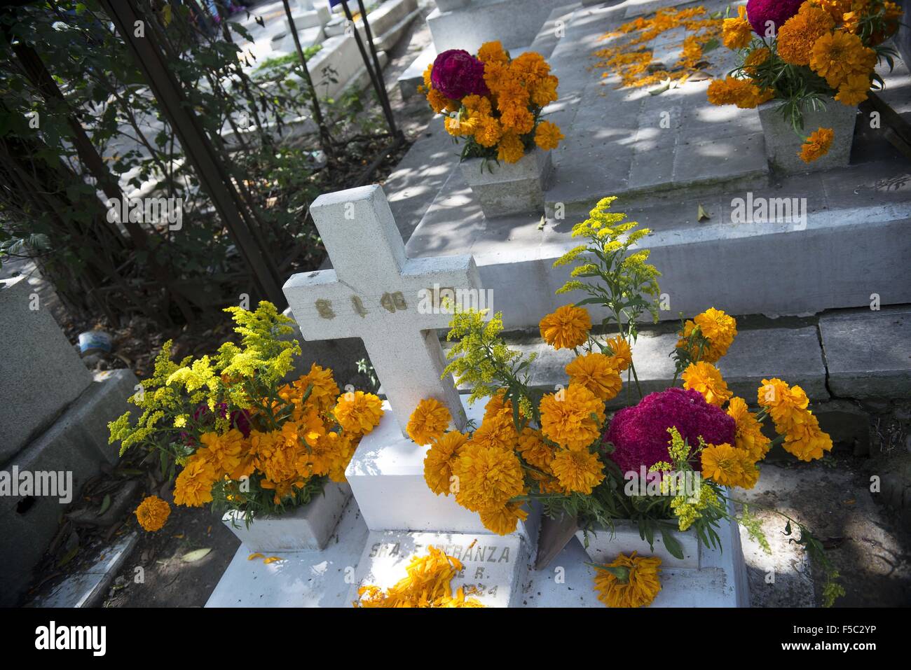 Mexico City, Mexico City, MX. 1st Nov, 2015. People in Mexico City ...