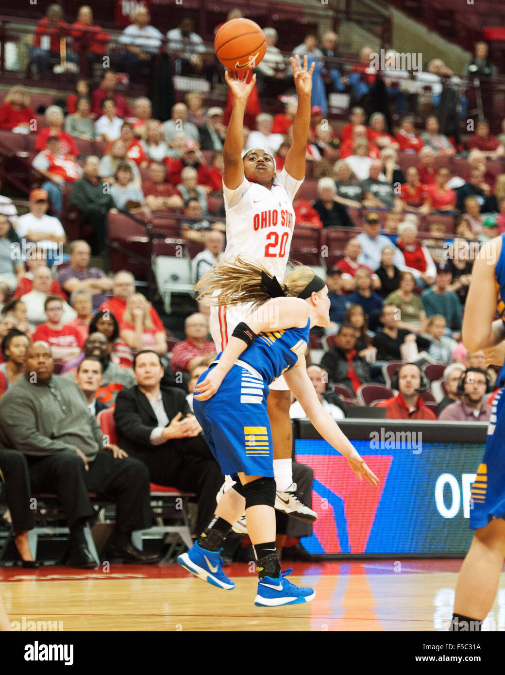 Columbus, Ohio, USA. 1st Nov, 2015. The Ohio State Buckeyes guard Asia ...