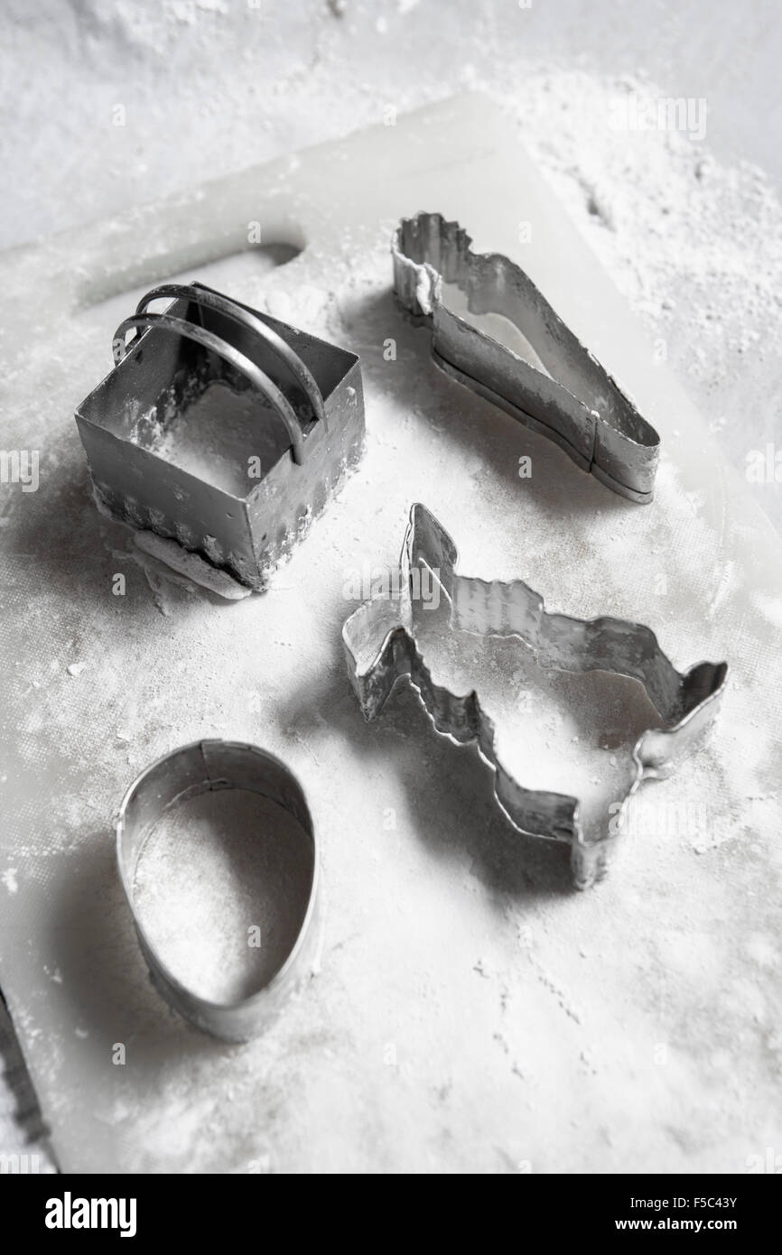 Cookie cutters hi-res stock photography and images - Alamy
