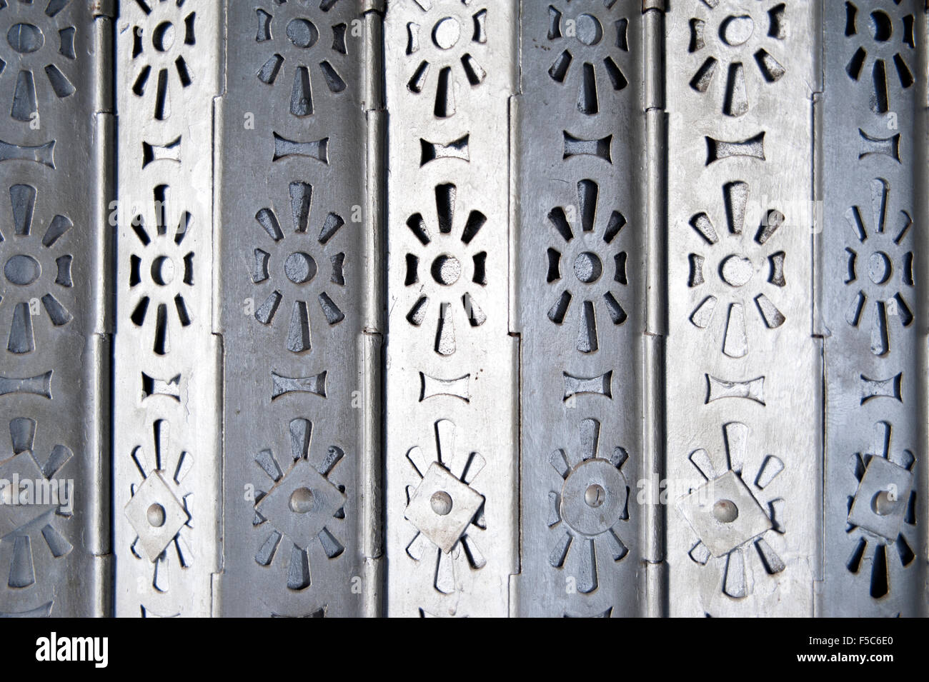 Hong kong doors gate hi-res stock photography and images - Alamy