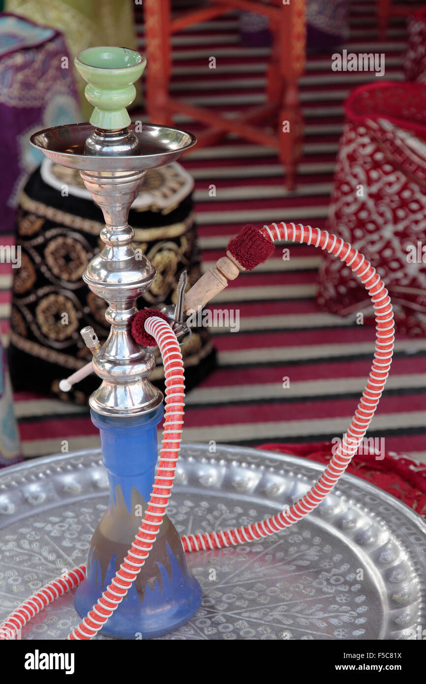 Tube tent hi-res stock photography and images - Alamy