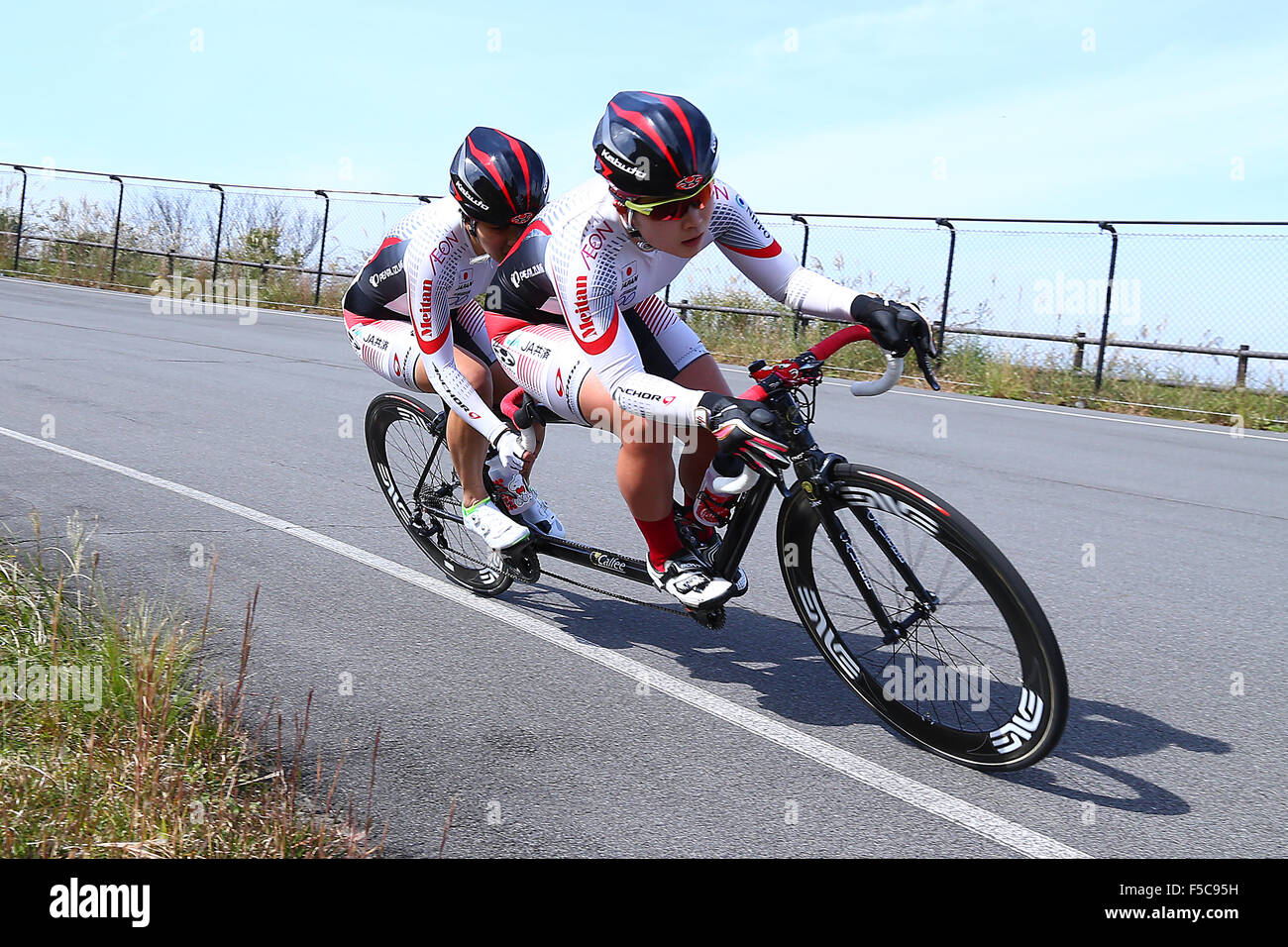Japanese cycle sportscenter, Shizuoka, Japan. 1st Nov, 2015. Yurie ...