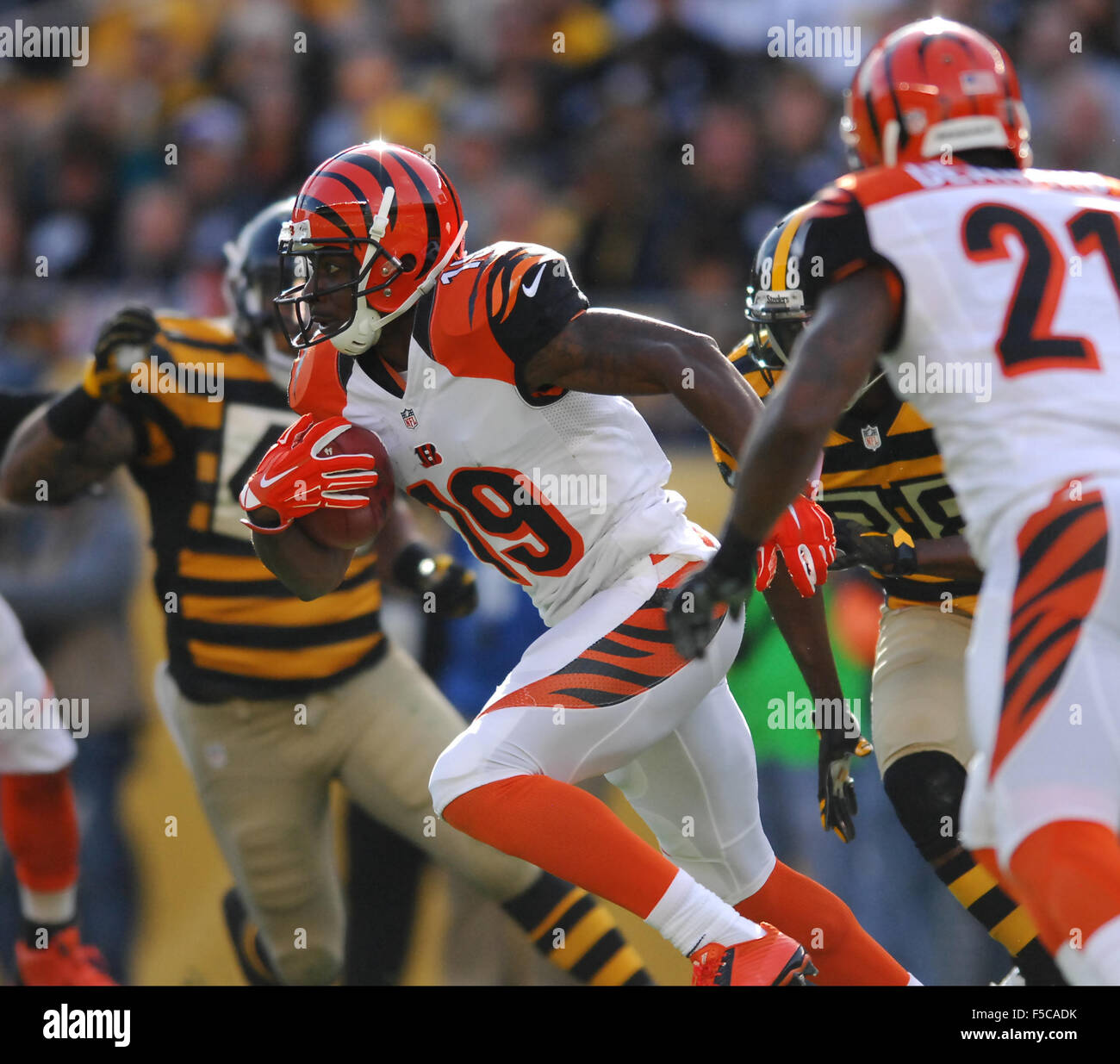 Pittsburgh, PA, USA. 1st Nov, 2015. Brandon Tate #19 during the ...