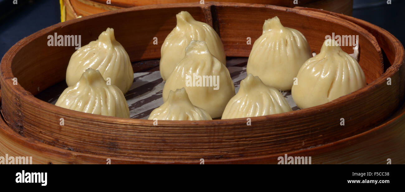 Dim Sum Baskets High Resolution Stock Photography and Images - Alamy
