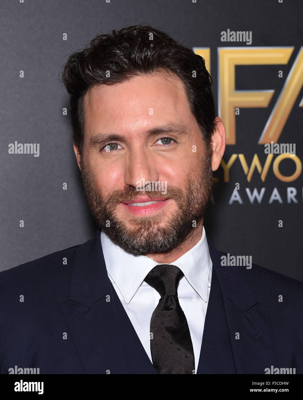 Beverly Hills, California, USA. 1st Nov, 2015. Edgar Ramirez arrives ...