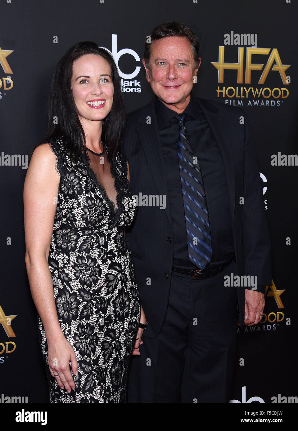 Beverly Hills, California, USA. 1st Nov, 2015. Judge Reinhold arrives ...