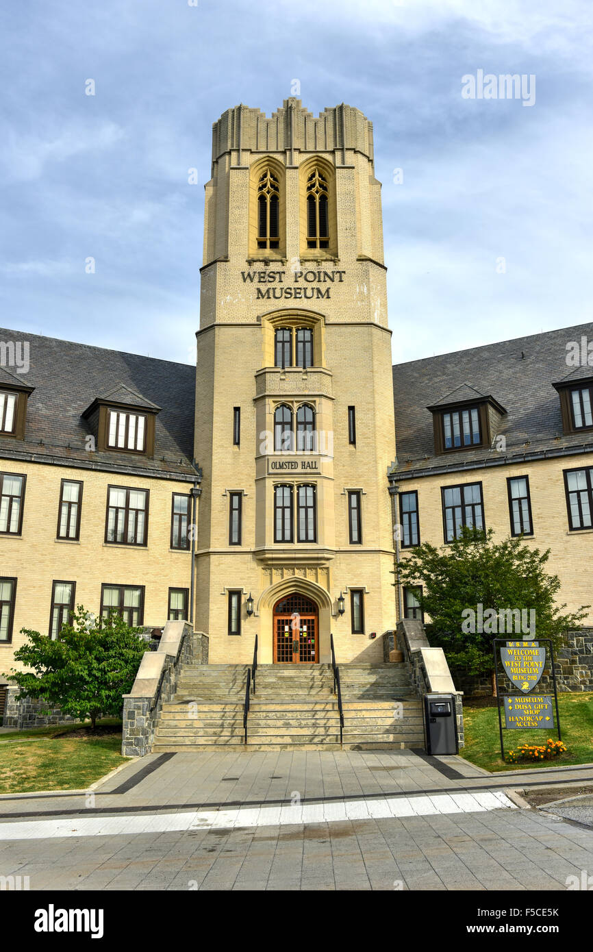 West Point Museum at Olmsted Hall at the US Military Academy, West ...