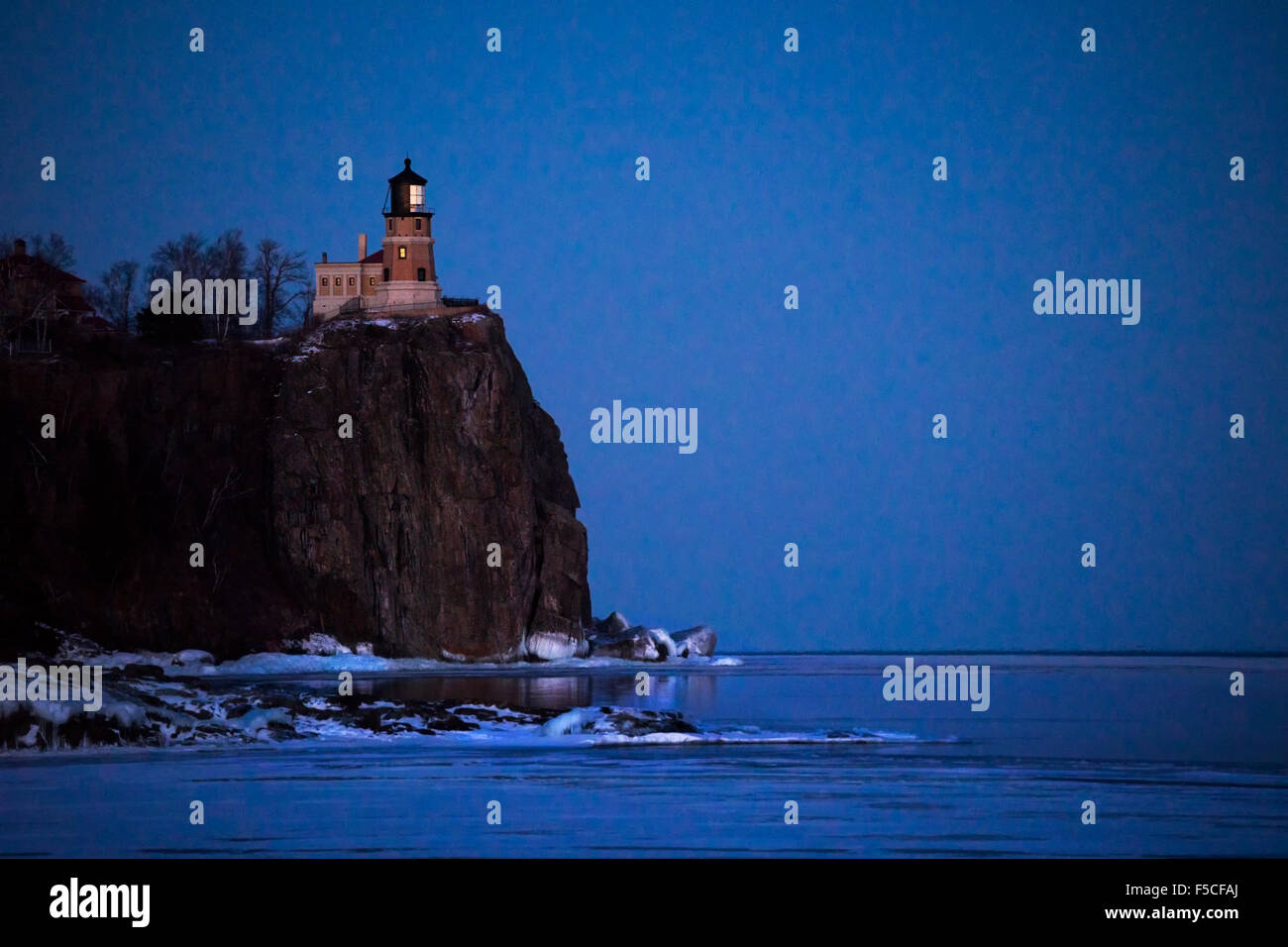 Lighthouse top hi-res stock photography and images - Alamy