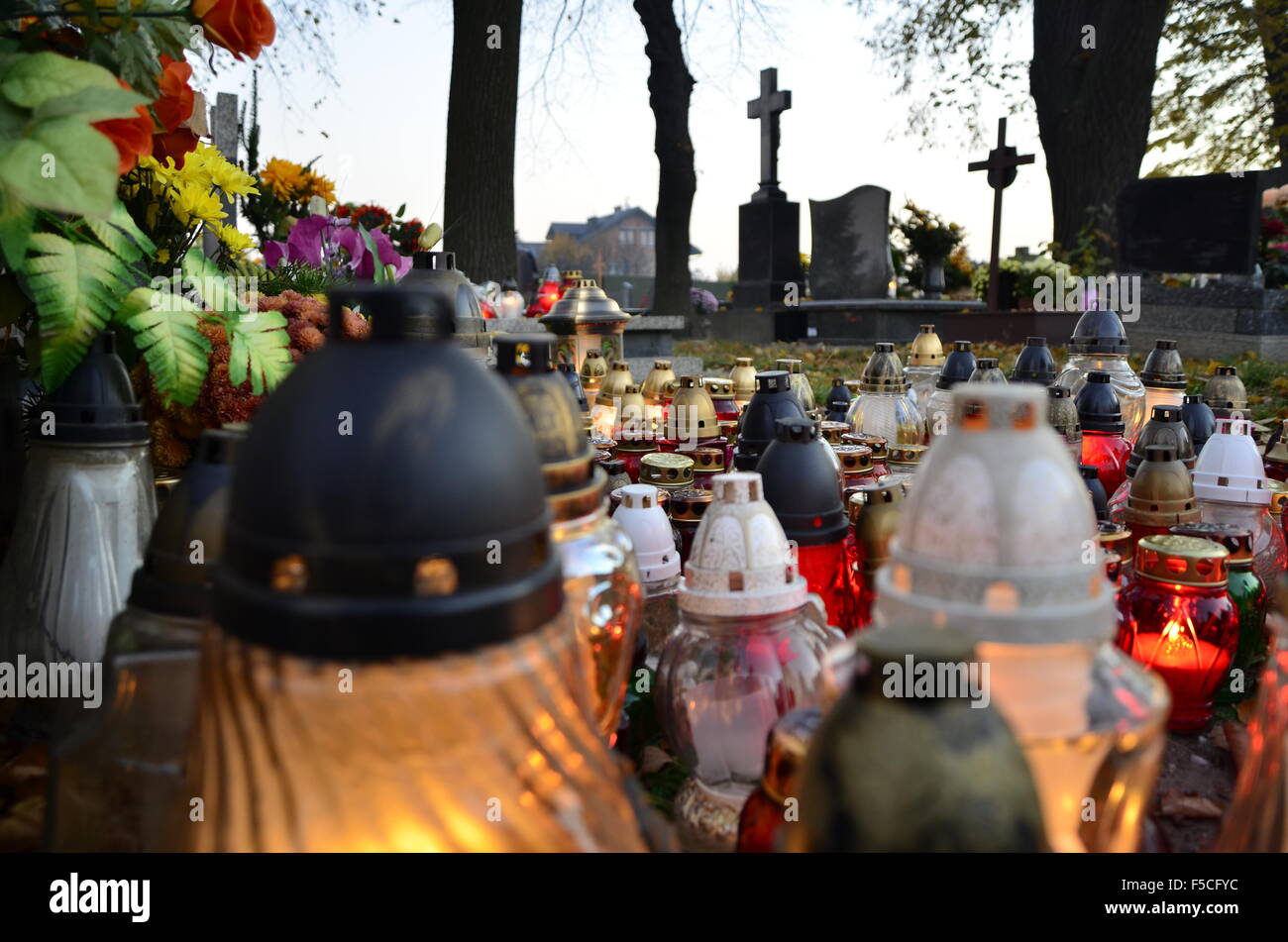 Lights in cemetery hi-res stock photography and images - Alamy