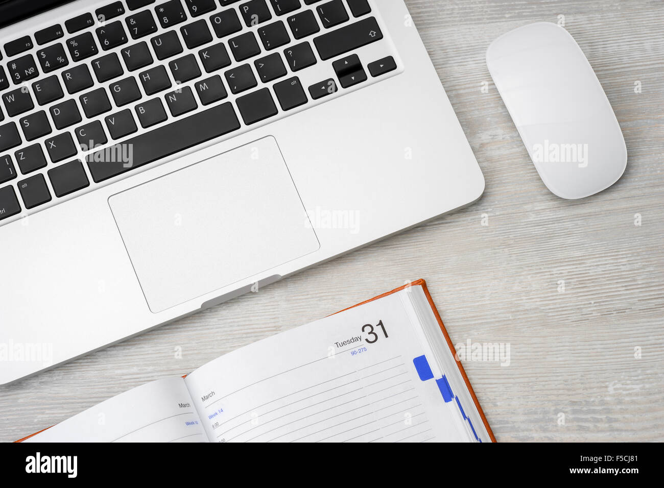 Laptop wooden desk mouse hi-res stock photography and images - Alamy