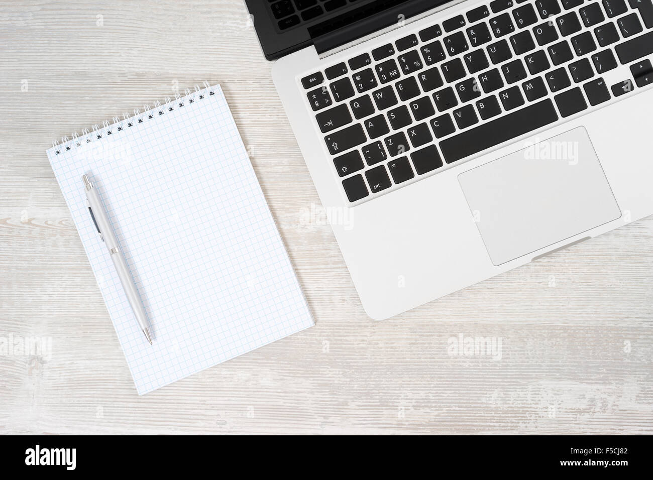 Office notepad hi-res stock photography and images - Alamy