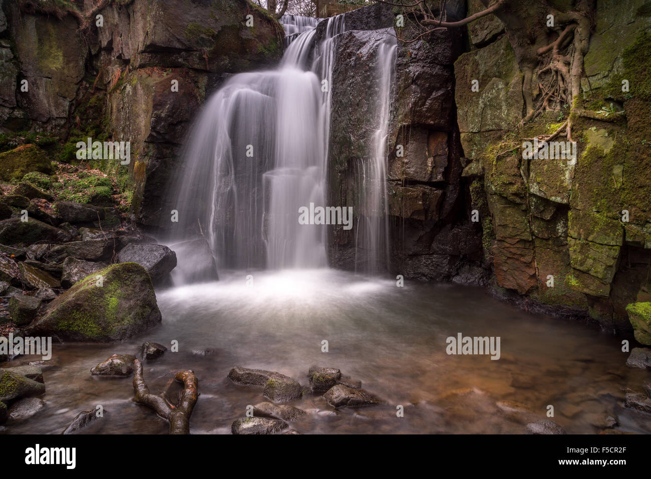 Lumsdale waterfalls, Matlock, Derbyshire Stock Photo - Alamy