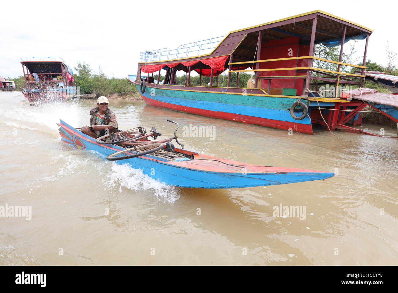 Boat bike hi-res stock photography and images - Alamy