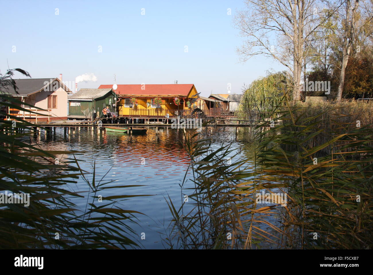 Bokod floating houses hi-res stock photography and images - Alamy