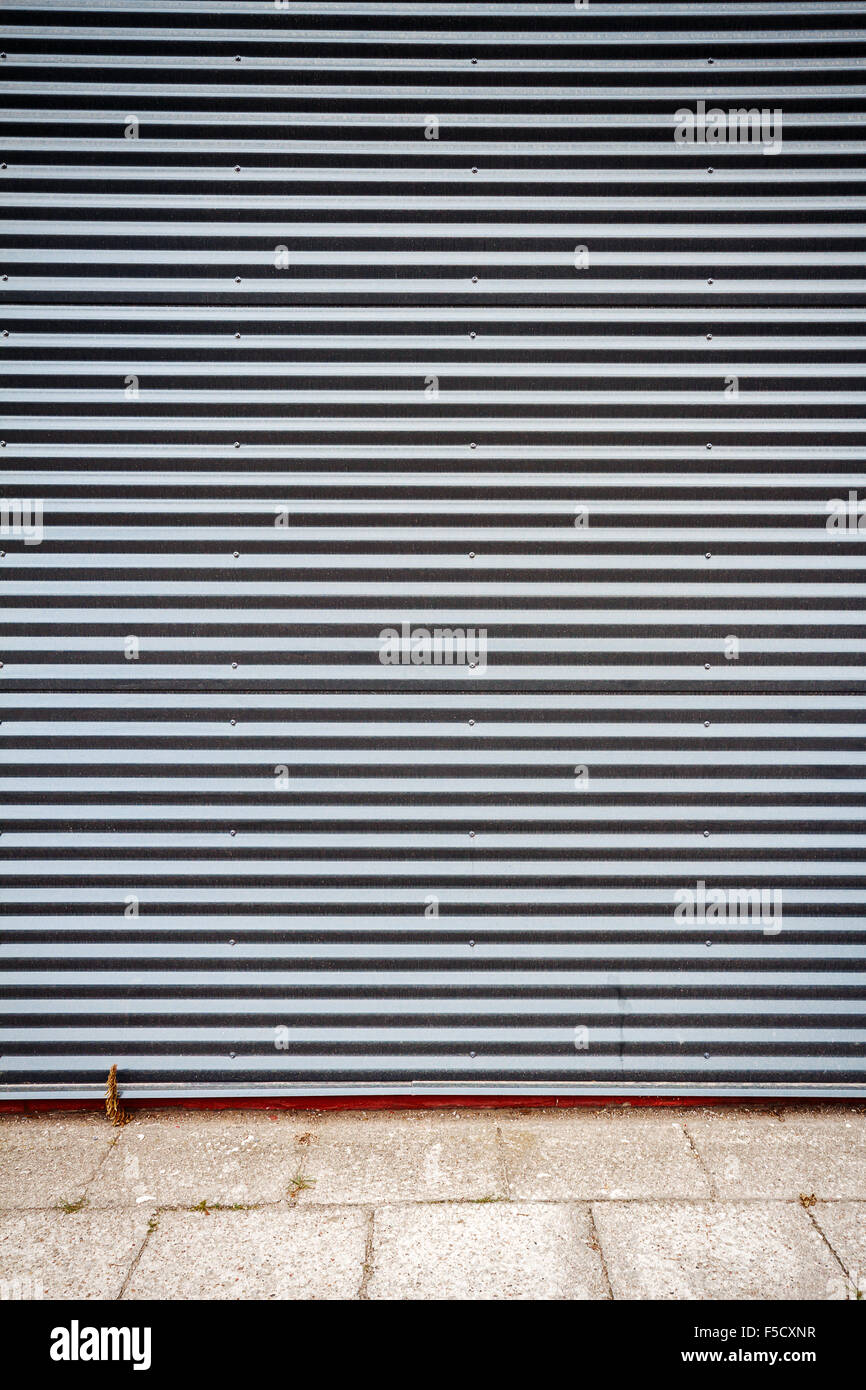 Metal ridges texture hi-res stock photography and images - Alamy