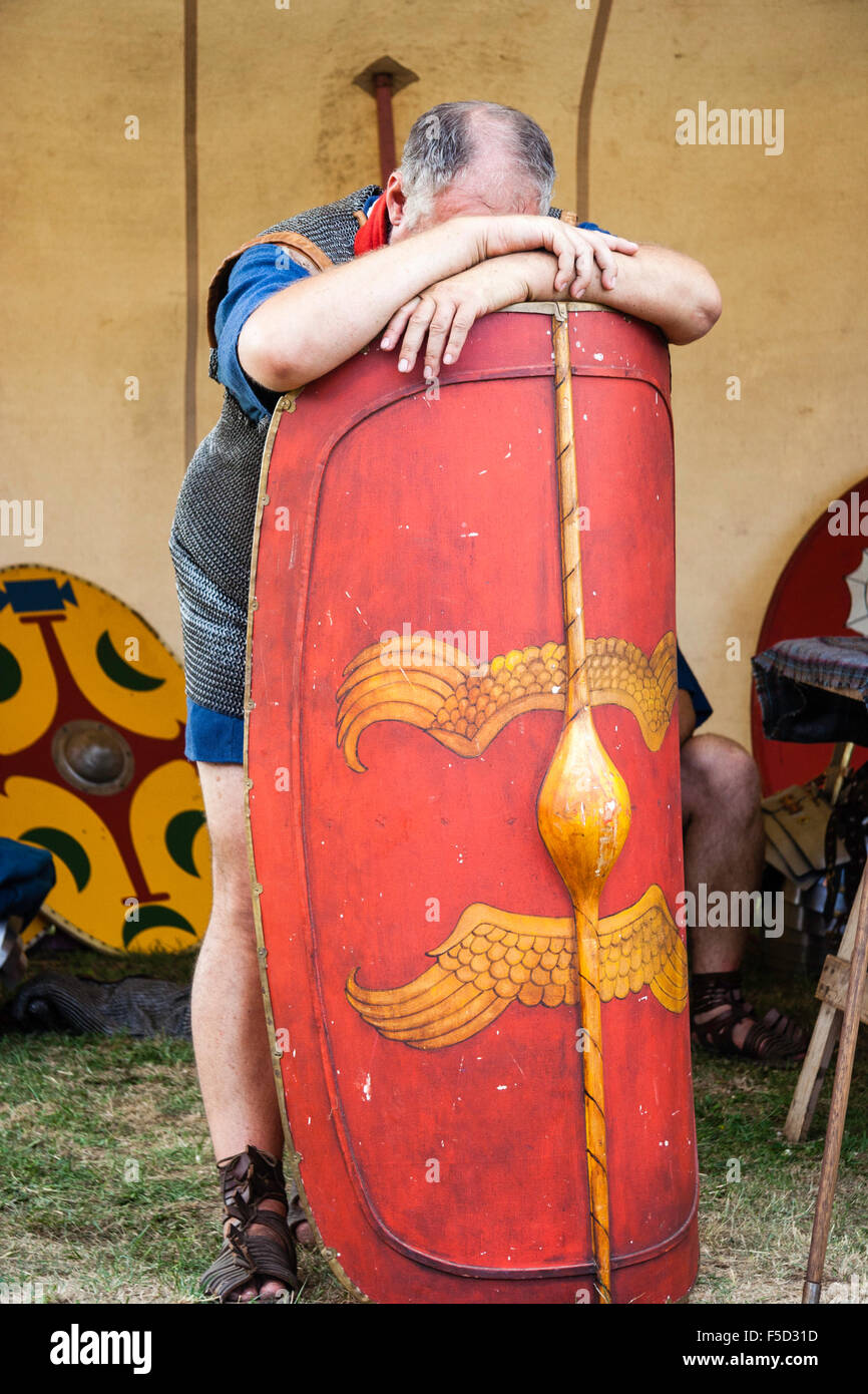 Roman Soldier Shield Stock Photos & Roman Soldier Shield Stock Images ...