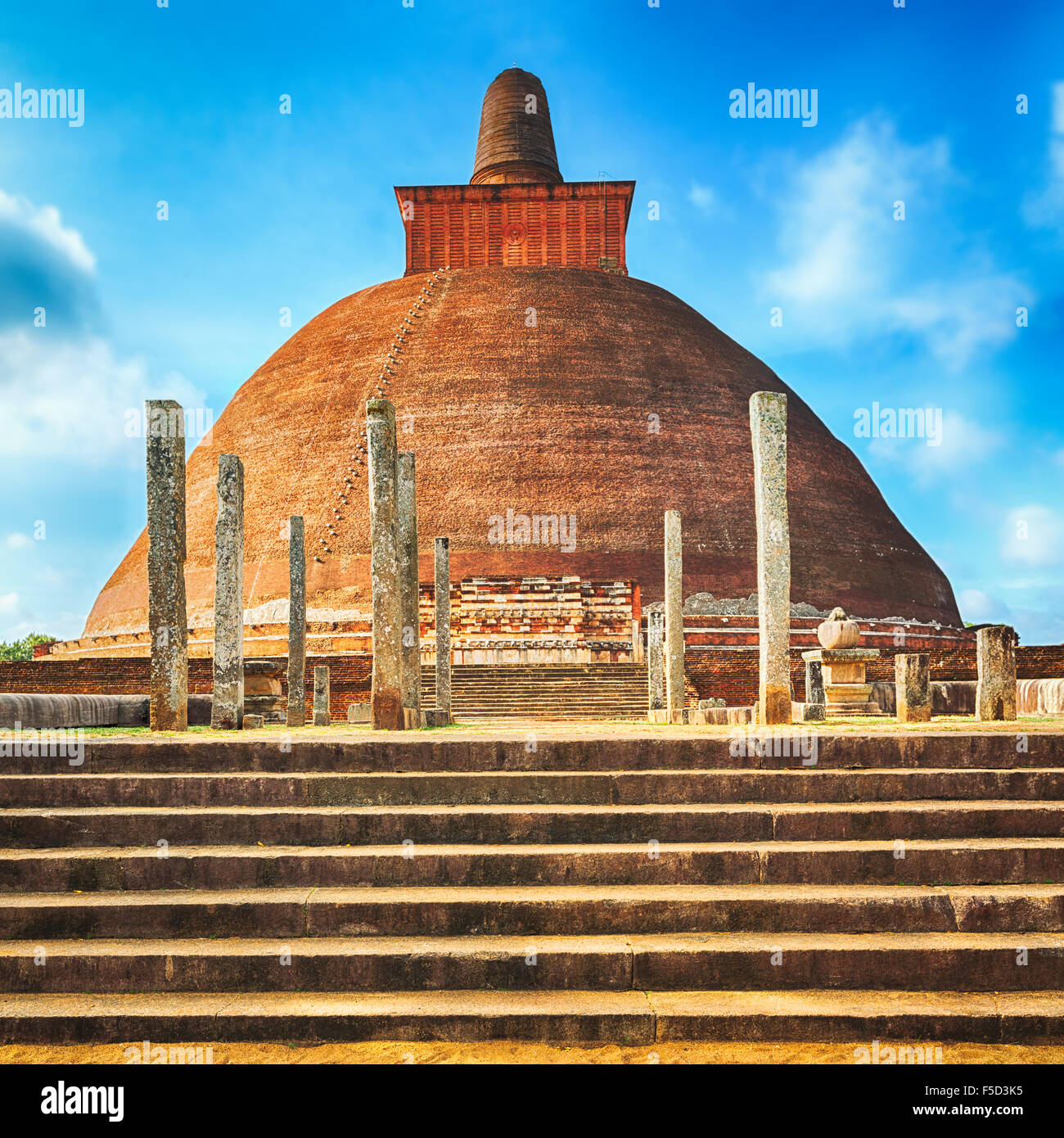 Jetavana dagoba hi-res stock photography and images - Alamy